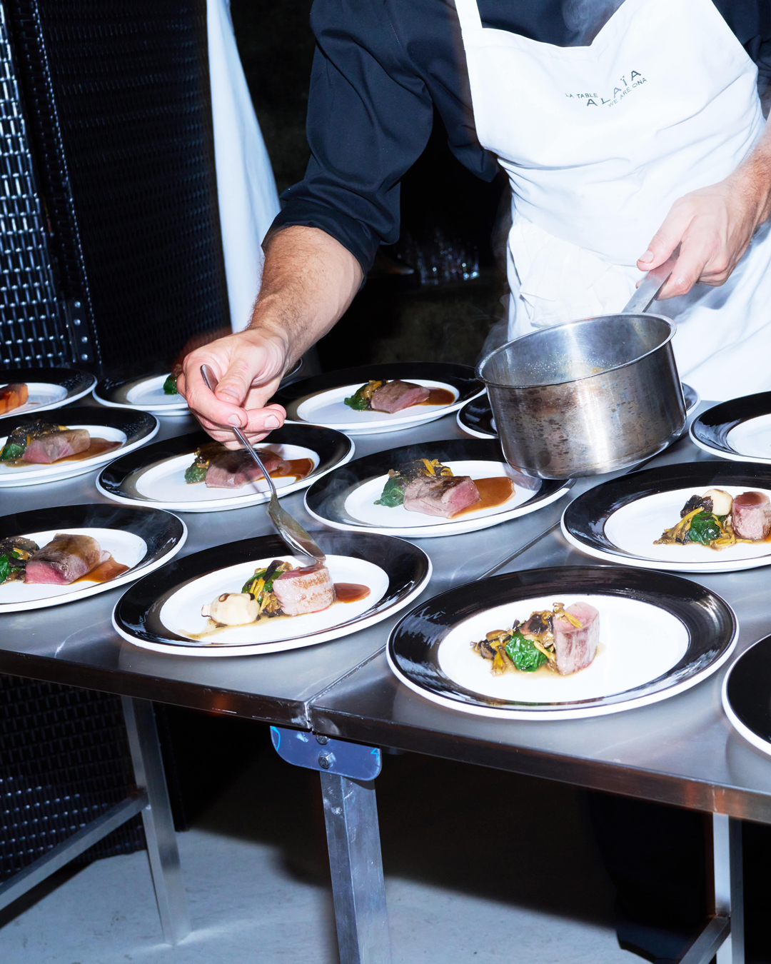 ALAÏA SI official | Clothing, bags, shoes and accessories